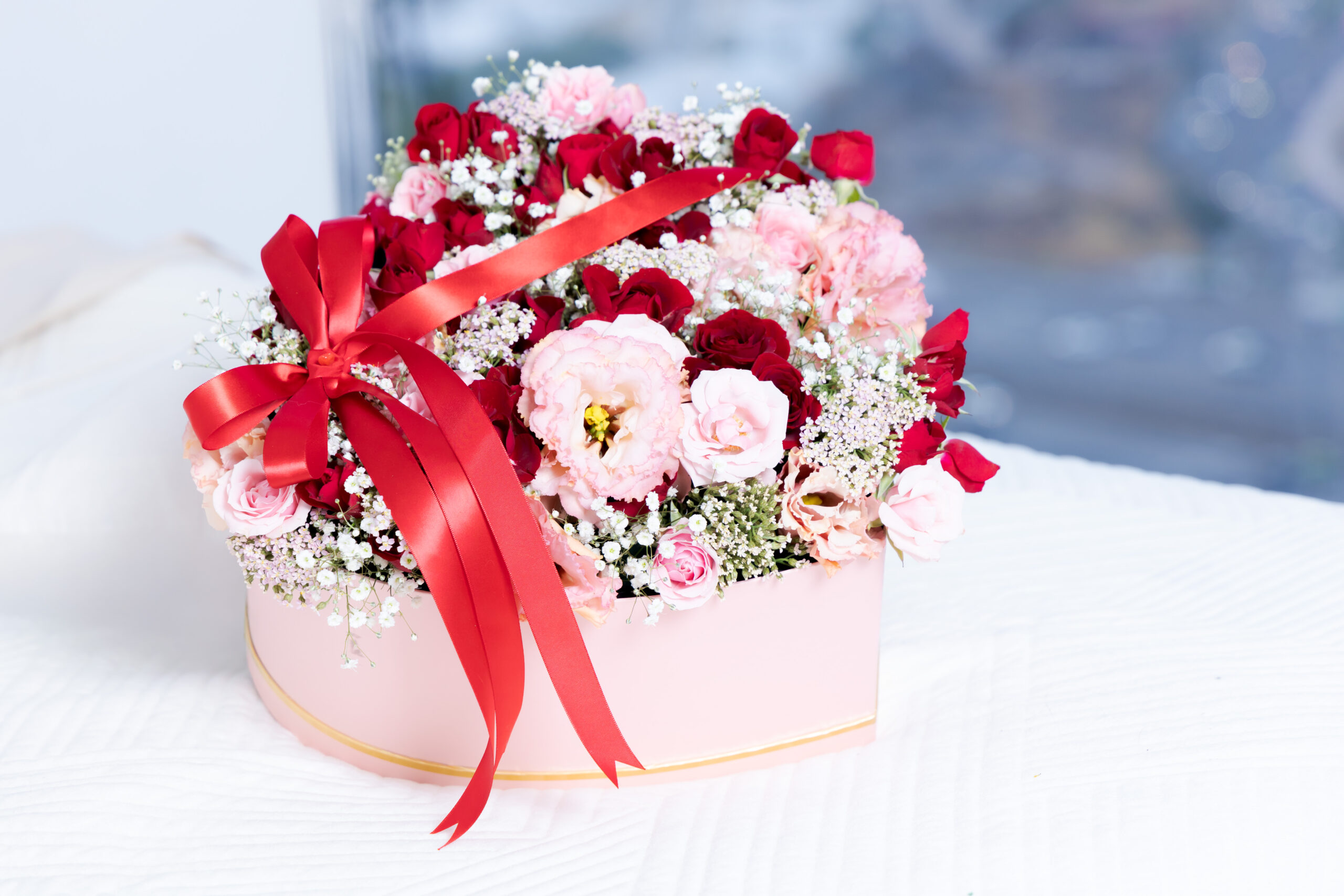 Valentine´s Day: Box Corazón - Flores & Regalos